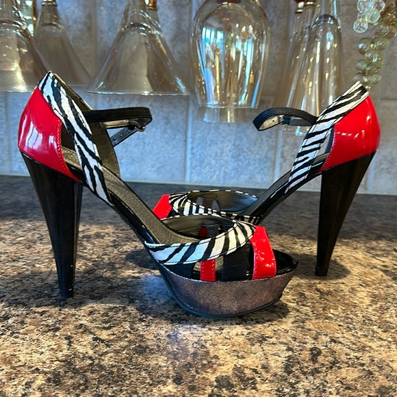 Guess | Shoes | Sexy 5 Inch Stilettos By Guess | Poshmark